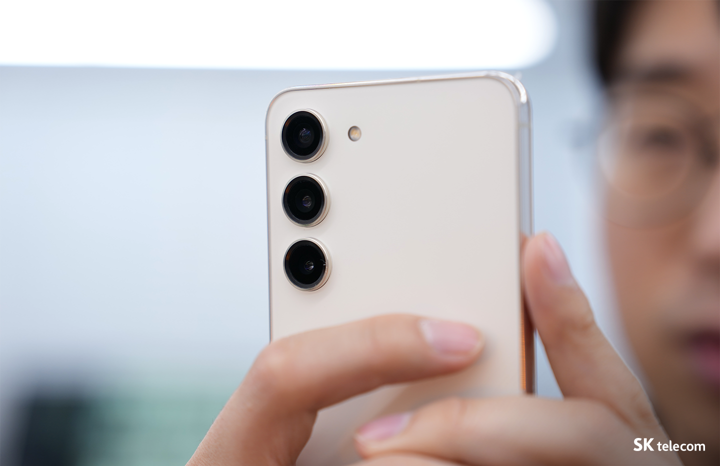 잇섭 “갤럭시 S23 울트라, 사진 촬영이 취미라면 강력 추천” – SK텔레콤 뉴스룸