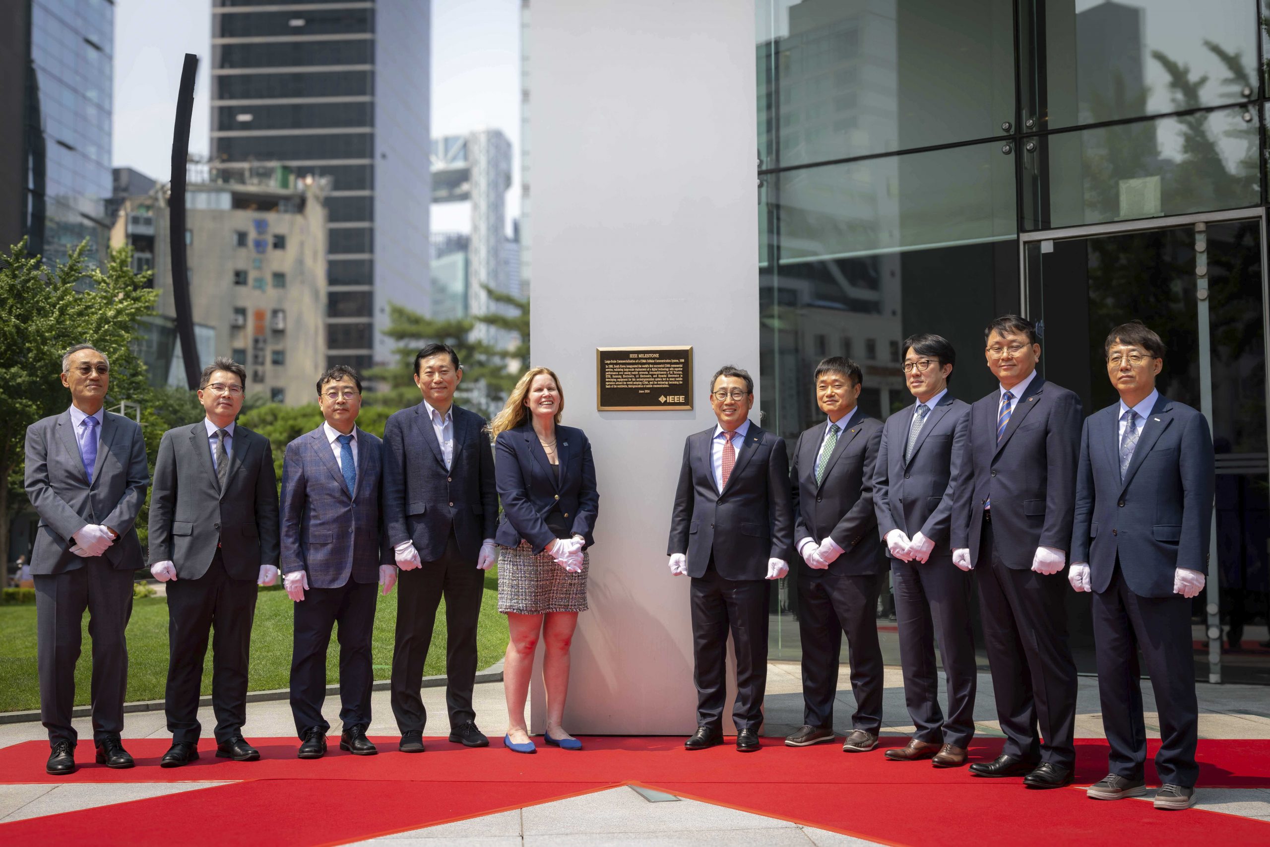 SKT, CDMA 상용화 공헌으로 ICT 명예의 전당 등재 – SK텔레콤 뉴스룸