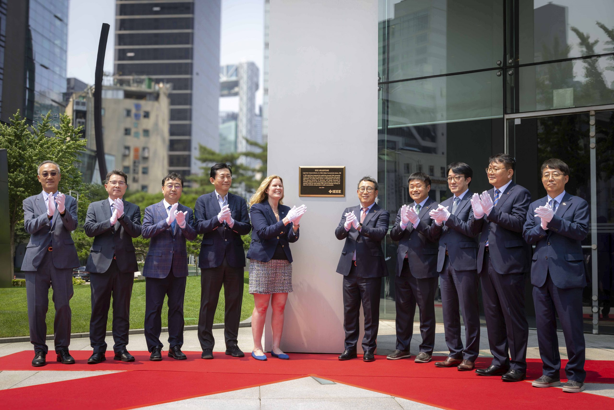 SKT, CDMA 상용화 공헌으로 ICT 명예의 전당 등재 – SK텔레콤 뉴스룸