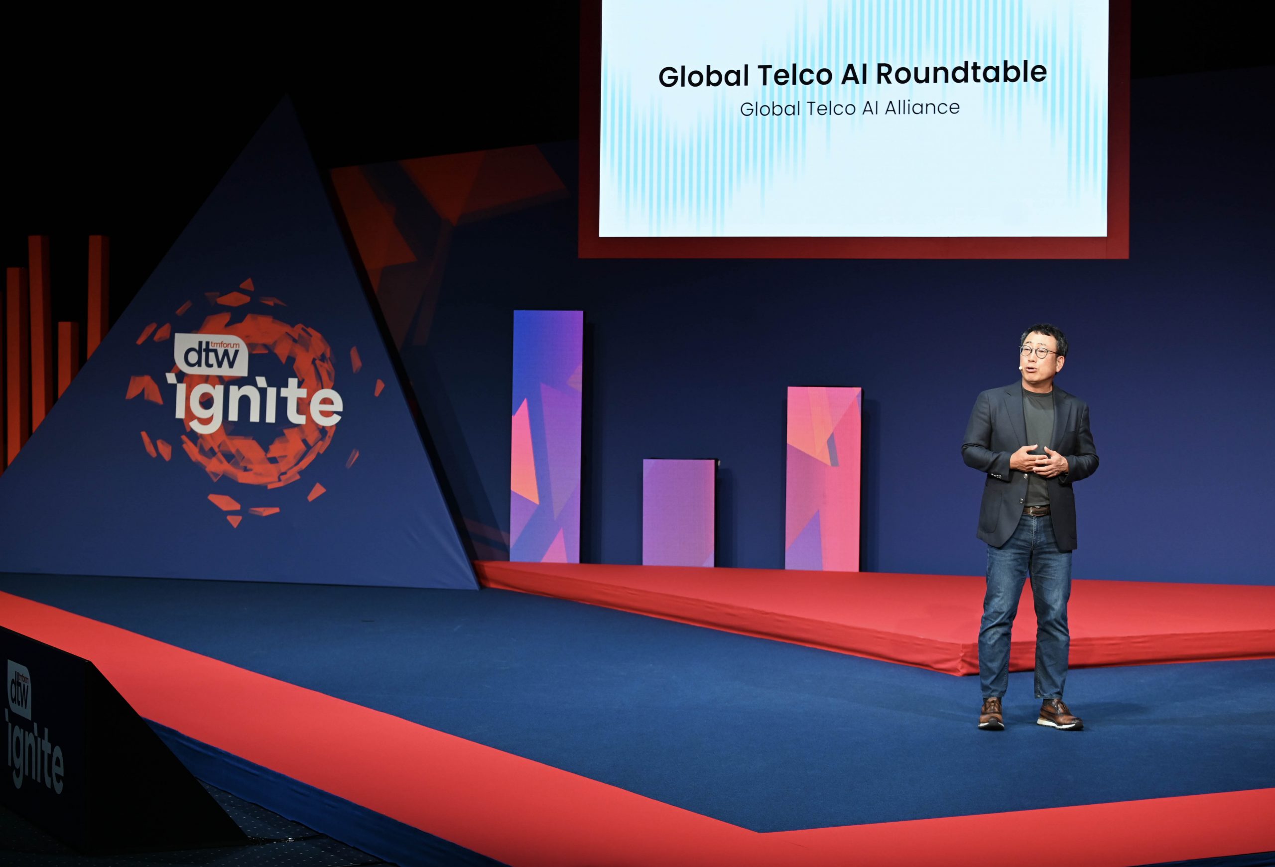 SKT 유영상 CEO, “글로벌 통신동맹 ‘원팀’으로 AI 혁신의 길 열어갈 것” – SK텔레콤 뉴스룸