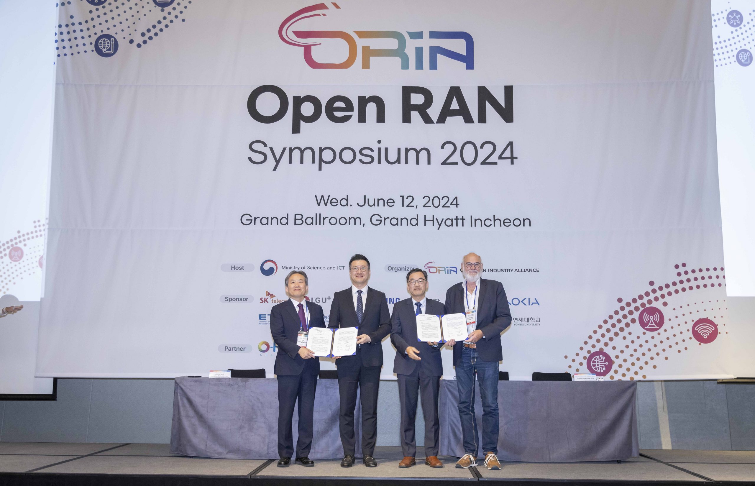 SKT, ‘세계 최대 오픈랜 표준회의’ 개최 AI 유무선 인프라 구조 진화 방향성 제시 – SK텔레콤 뉴스룸
